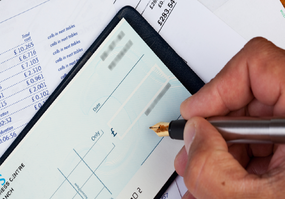 Unpaid invoices and late payments